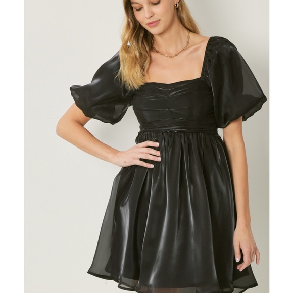 entro | Dresses | Entro Bubble Sleeve Dress In Black | Poshmark